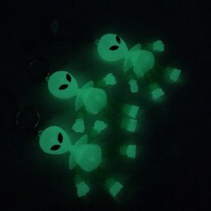 Vintage | Accessories | Vintage Glowinthedark Stretchy Alien Keychain ...